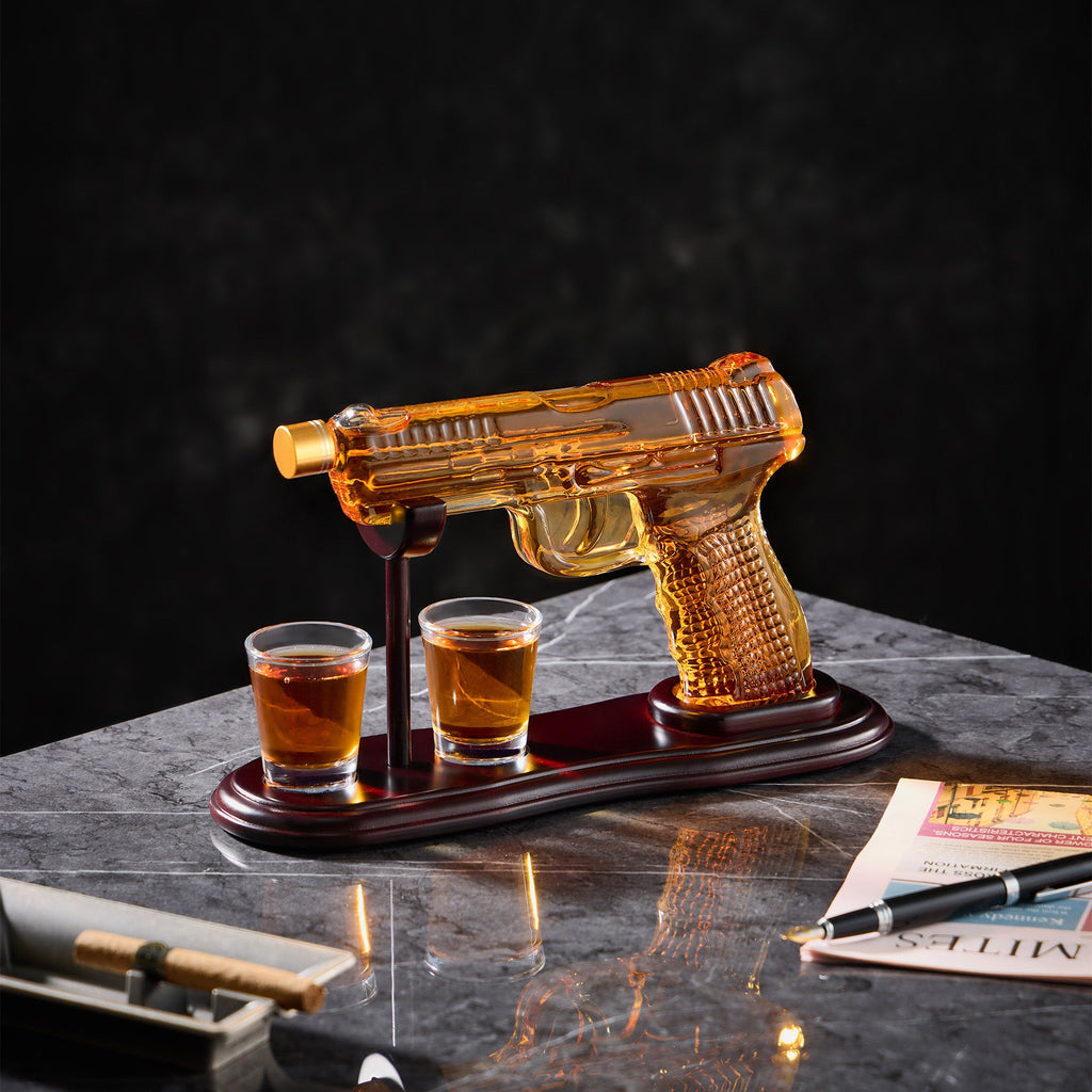 Gun Whiskey Decanter Set – Glass Decanter with Shot Glasses & Gift Box ...