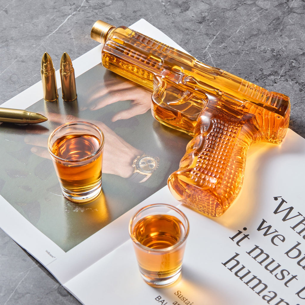 Gun Whiskey Decanter Set – Glass Decanter with Shot Glasses & Gift Box ...