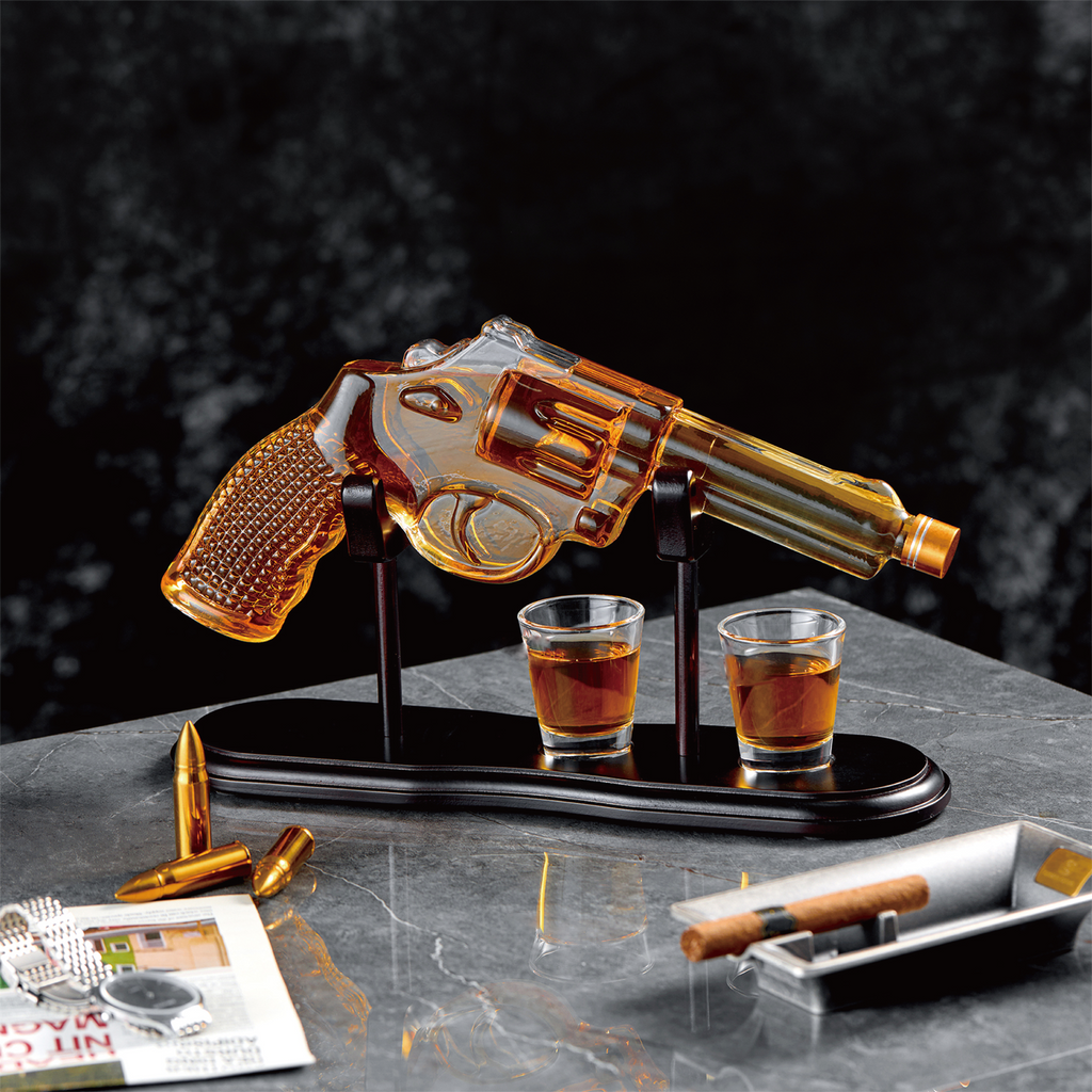 Gun Whiskey Decanter Set – Handcrafted 10 oz Glass Pistol Decanter wit ...